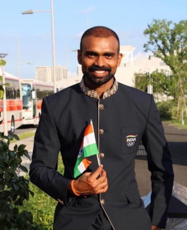 🥇PR Sreejesh Wiki, Altura, Edad, Esposa, Familia, Biografía y más ...